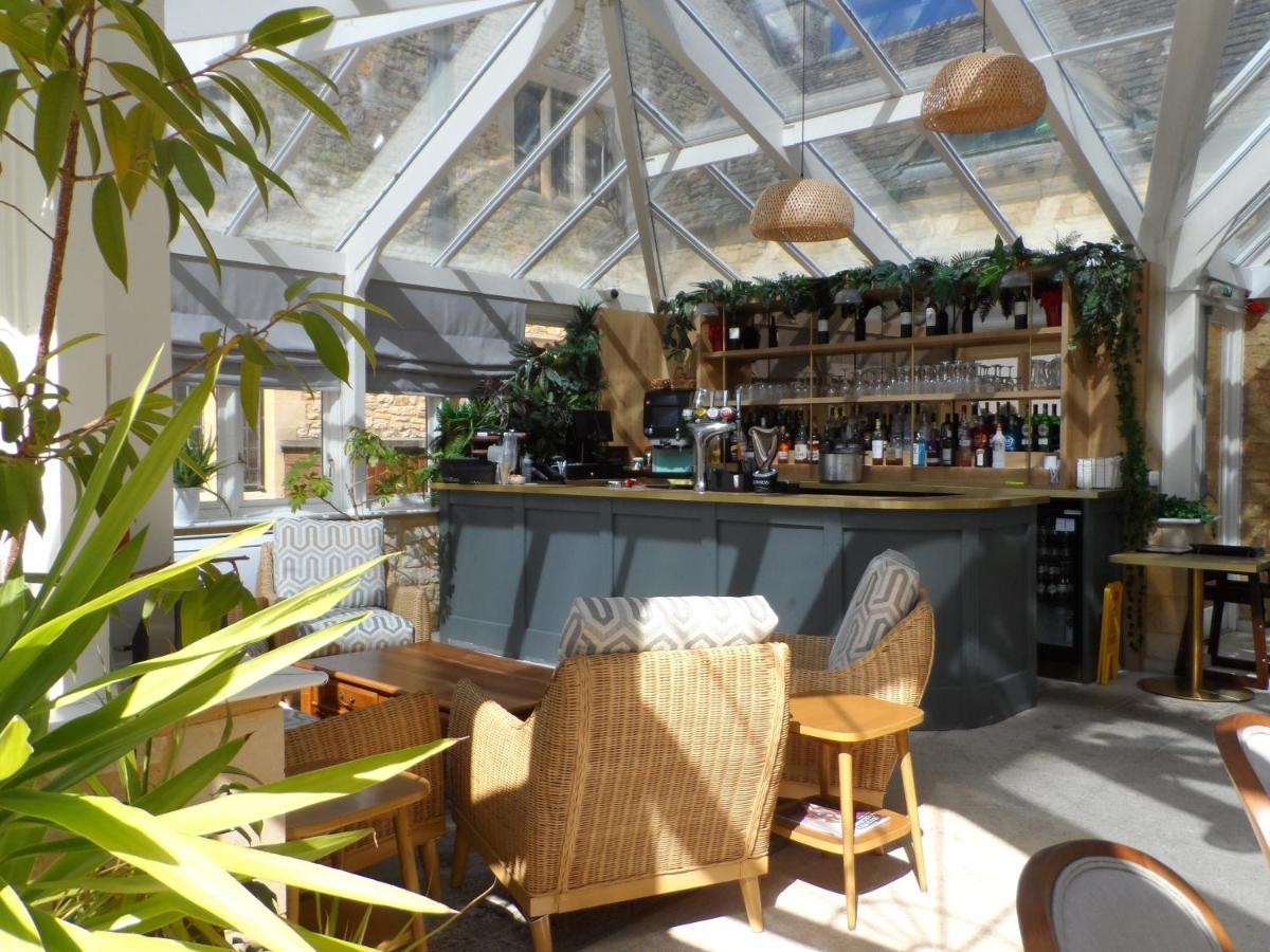 HOTEL STANTON HOUSE | ⋆⋆⋆ | SWINDON, UNITED KINGDOM | SEASON DEALS FROM £97